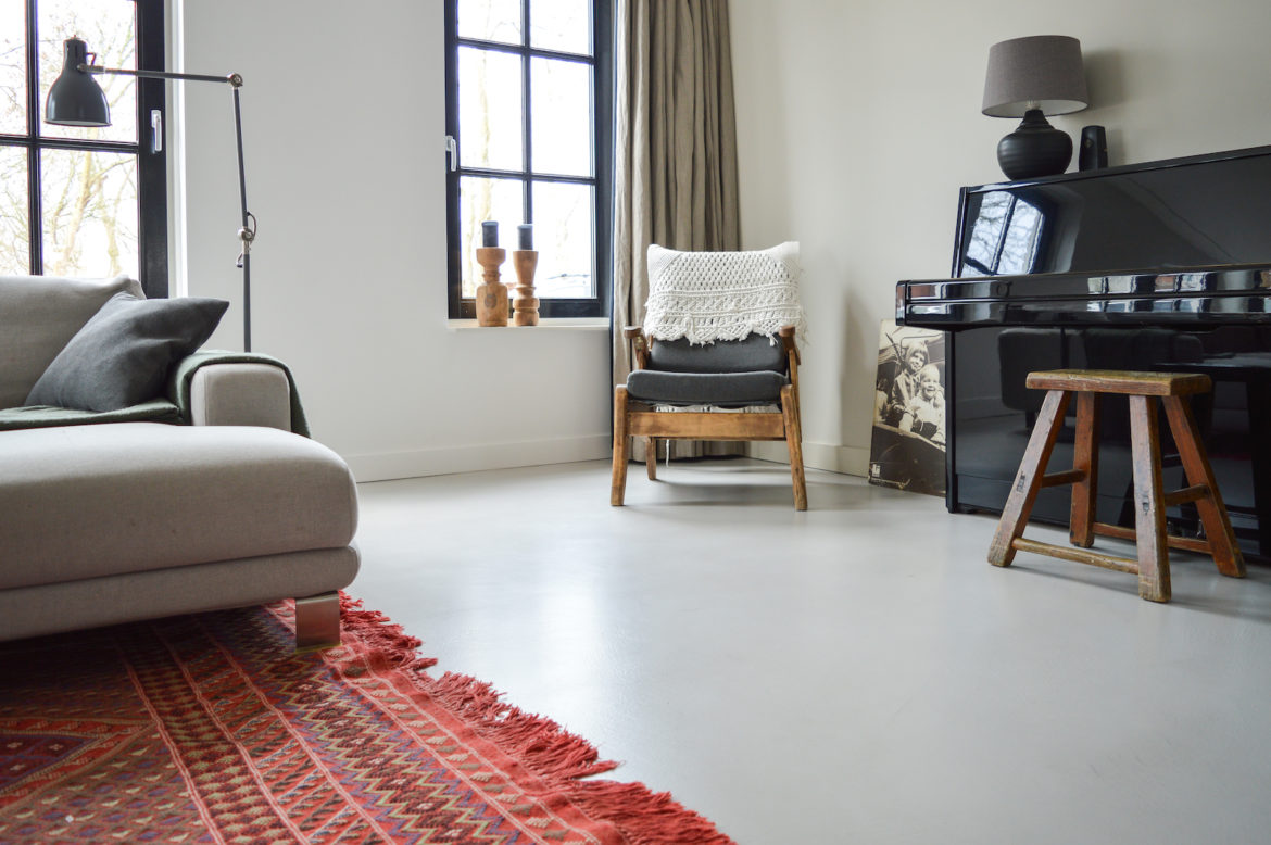 Een gietvloer met vloerverwarming; kan dat? - Lifestyle Vision